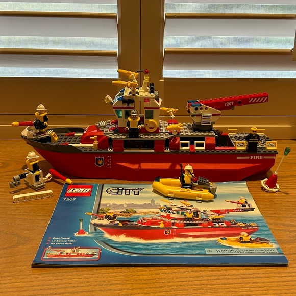 Lego | Toys | Lego 727 City Fire Boat Retired 200 | Poshmark